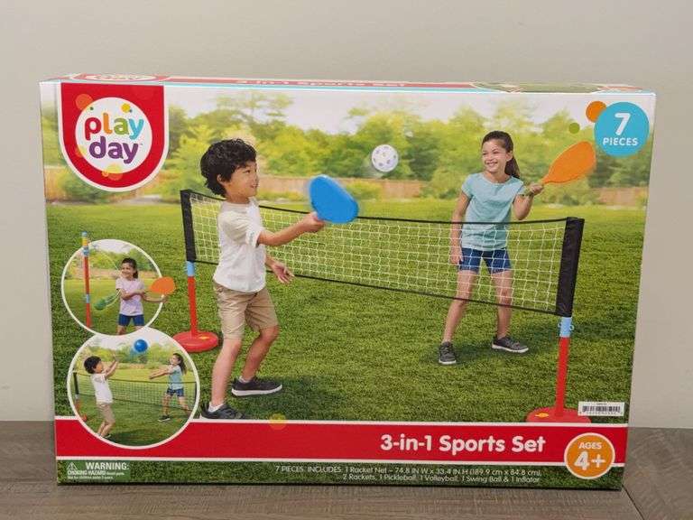**NEW** Play Day 3-in-1 Game Set, 7 Pieces - Auction Ohio