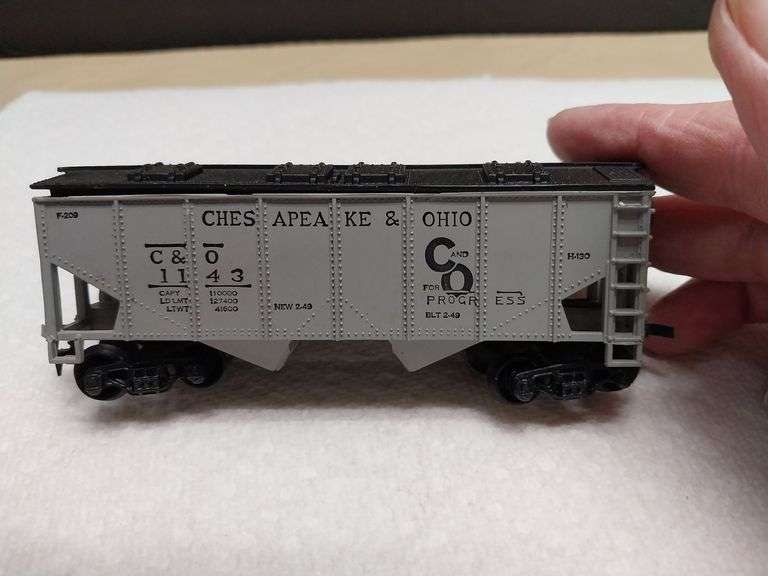 Chesapeake & Ohio C&O Hopper Car – HO Scale - Auction Ohio