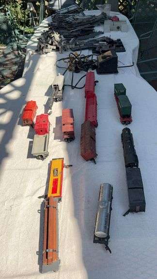 Electric Train with Multiple Rail Cars, Track Transformers Crossover ...