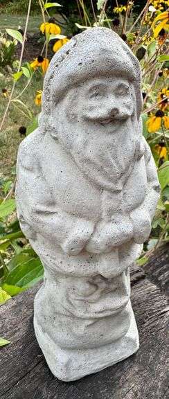 Concrete Santa Claus Garden Statue - Auction Ohio