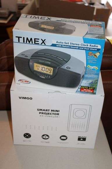 Timex Radio & Projector - Auction Ohio