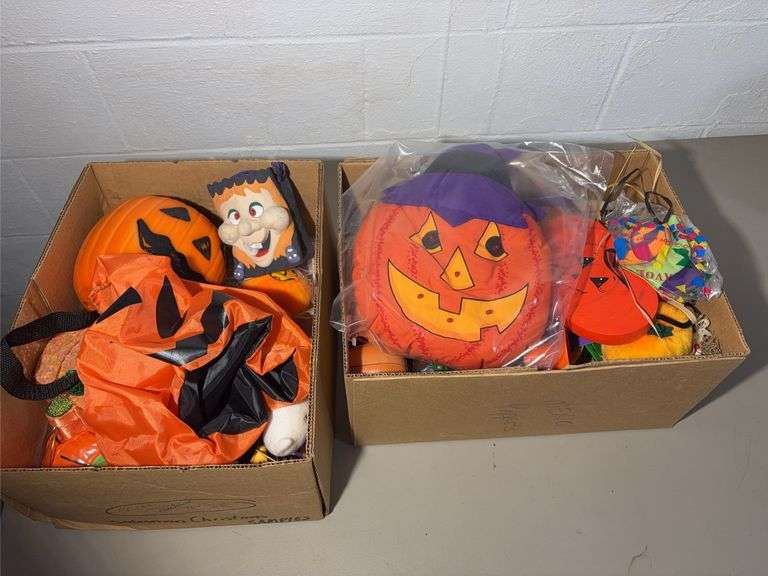 Two Boxes of Halloween Decorations - Auction Ohio