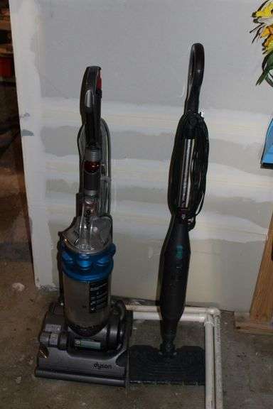 Dyson Vacuum & Genius Sweeper - Auction Ohio