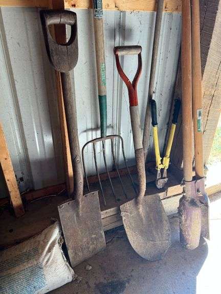Yard Tools - Auction Ohio