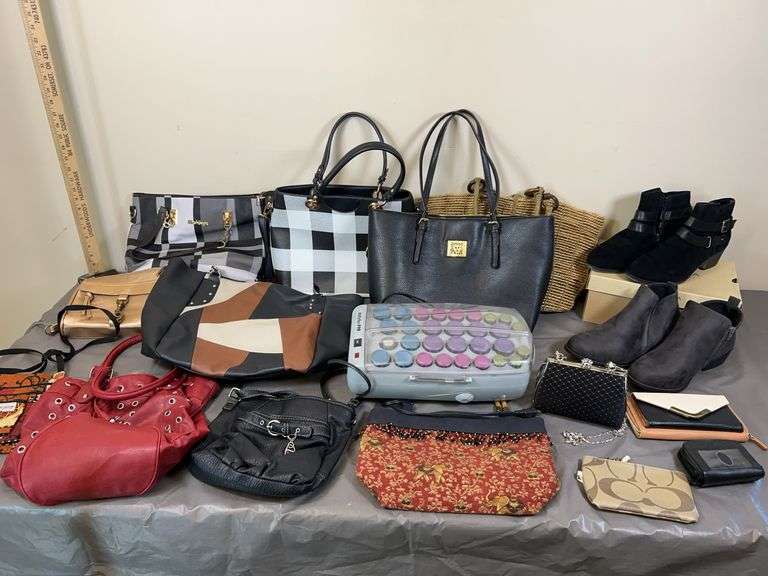 Handbags & Shoes - Auction Ohio