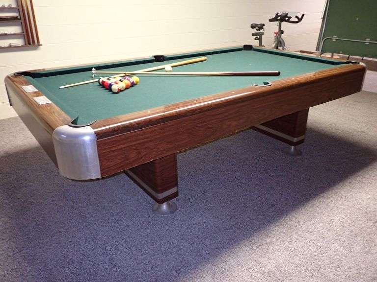 9ft Cue Master Billiard Table With Balls Cue & Bridge - Auction Ohio