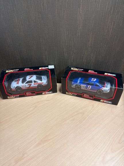 Nascar Diecast Cars in Box - Auction Ohio