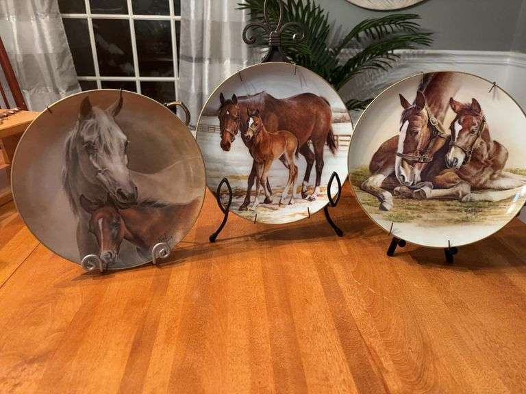 Stunning Collector Plates by Acclaimed Equine Artist Fred Stone ...