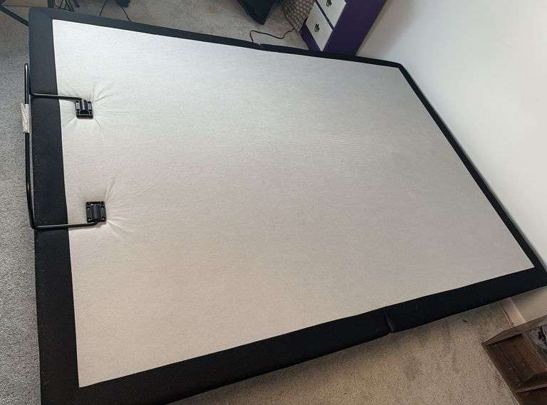 Queen Adjustable Bed Base, Ashley Furniture - Auction Ohio