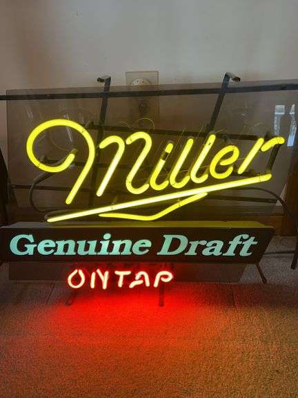 Vintage Neon Sign Miller Draft 20x28” - Auction Ohio