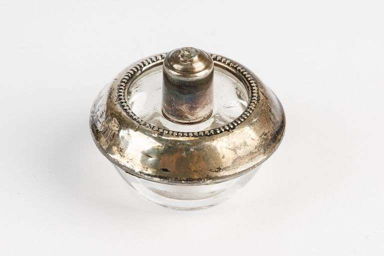 Frank M. Whiting Sterling Silver Lighter - Auction Ohio