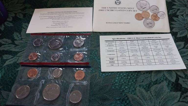 1989 U.S. Mint Uncirculated Coin Set with Specifications Card - Auction ...
