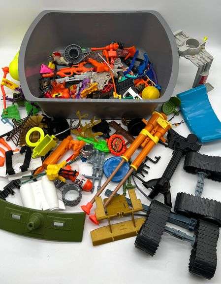 Vintage - Misc. Toys & Pieces - Auction Ohio
