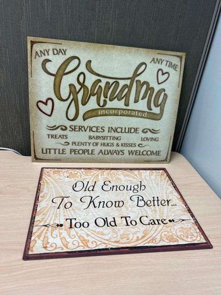 Two Decorative Metal Wall Signs Featuring Grandma Themes - Auction Ohio