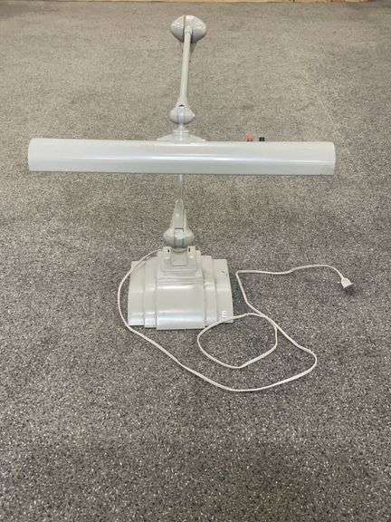 Vintage Industrial Fluorescent Task Light / Desk Lamp - Auction Ohio