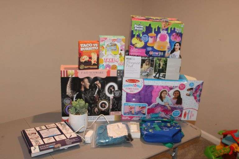 Games & Crafts - Auction Ohio