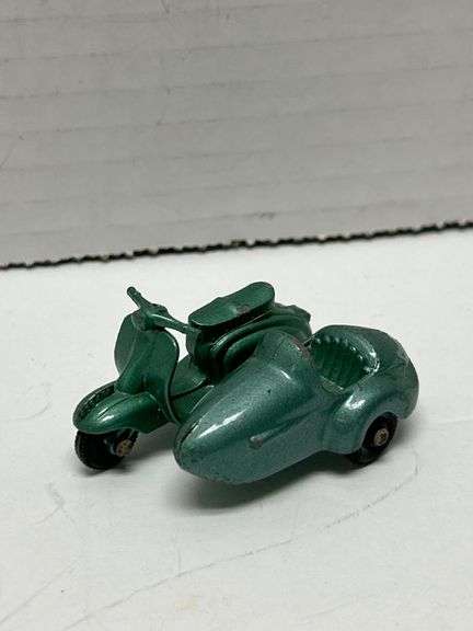 Lesney Lambretta TV 175 Die-Cast Scooter with Sidecar Made in England ...