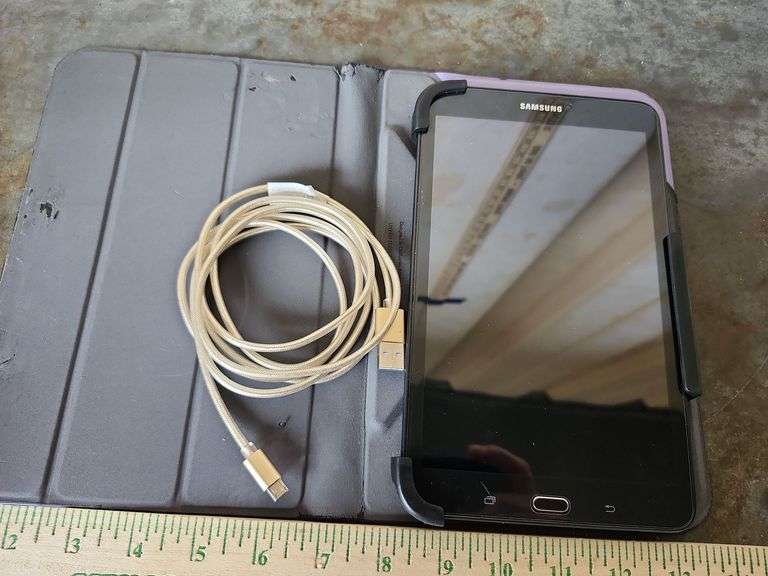 Samsung Tablet SM-T377V UD, W/Belkin Case, Has Been Factory Reset ...