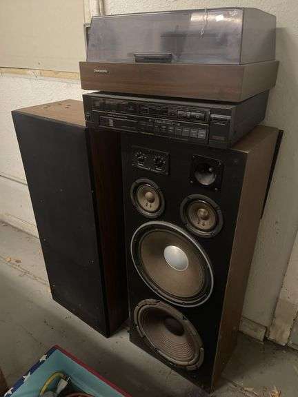 Vintage Record System with Speakers - Apexx Auctions
