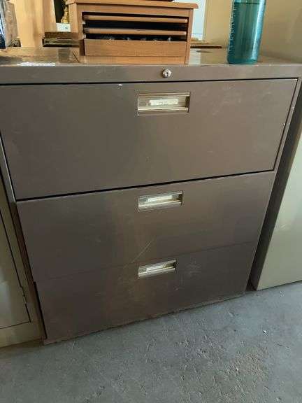 Three-Drawer Horizontal Filing Cabinet - Apexx Auctions