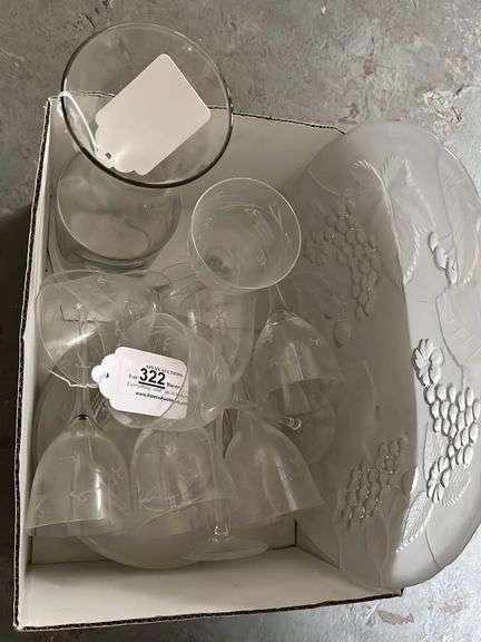 Grape Glass Set - Apexx Auctions