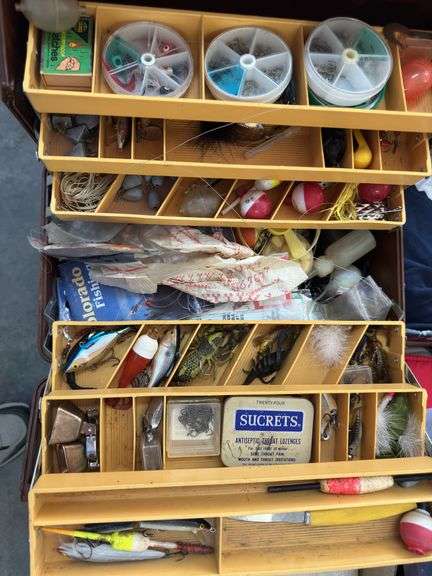 Old Pal Tackle Box with Tackle - Apexx Auctions