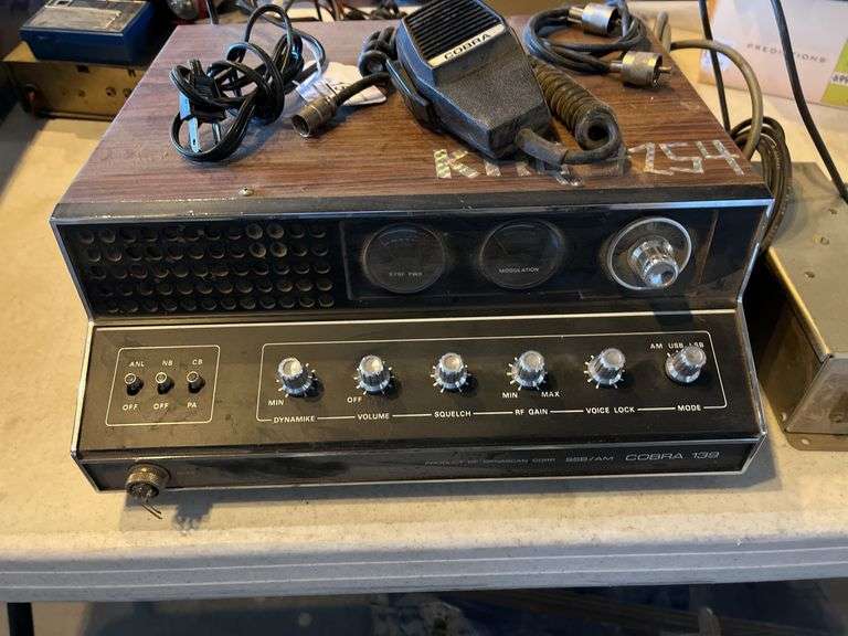 Cobra 139 Base Station 23 Channel Cb Radio - Apexx Auctions