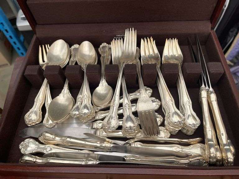 Mixed Silverware with Wood Boxes - Apexx Auctions