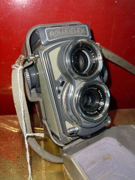 Rolleiflex Camera - Apexx Auctions