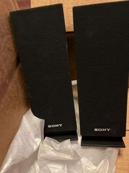 Two Sony Speakers - Apexx Auctions