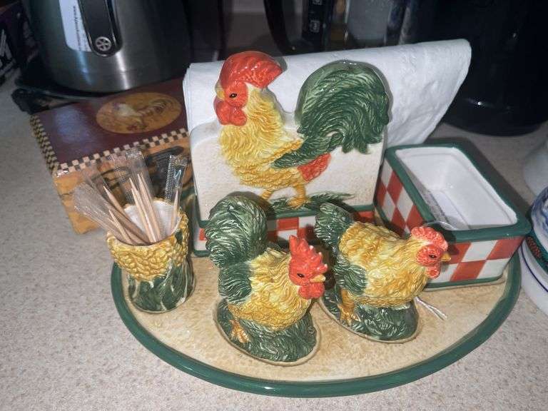 Rooster Themed Dining Set with Keepsake Box - Apexx Auctions