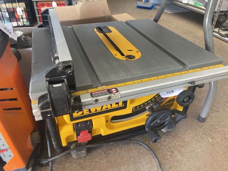 DeWalt Table Saw - Apexx Auctions