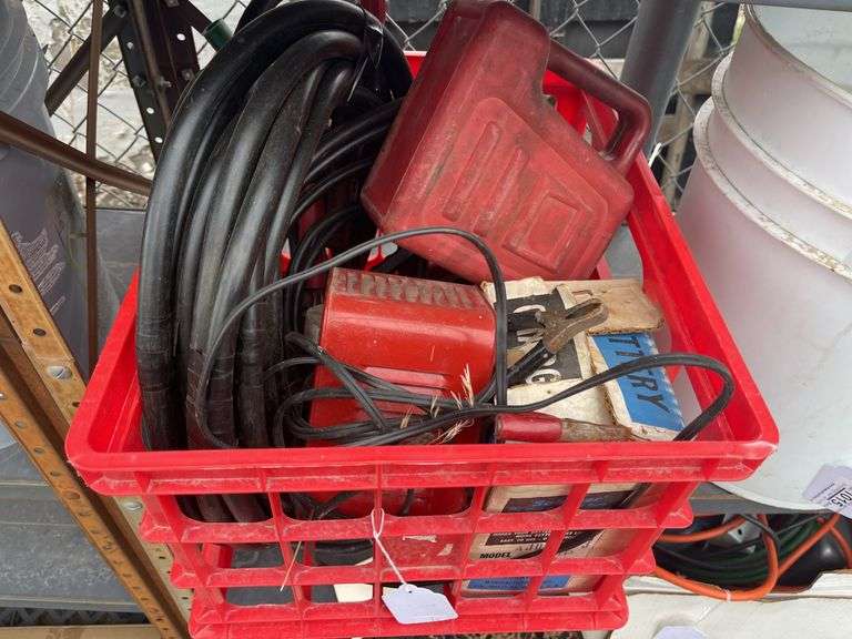 Jumper Box with Jumper Cables - Apexx Auctions