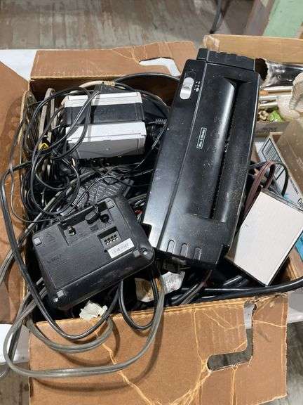 Collection of Electronics - Apexx Auctions