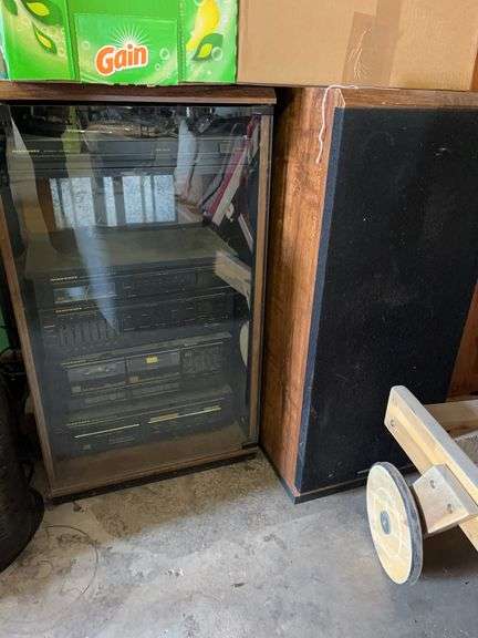 Marantz Stereo Rack System with Speakers - Apexx Auctions