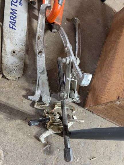 Wheel Pullers - Apexx Auctions
