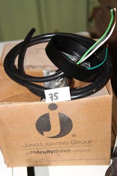 JUNO TRAC-MASTER CAT. NO T-598 48IN BL - Auction HUB Texas