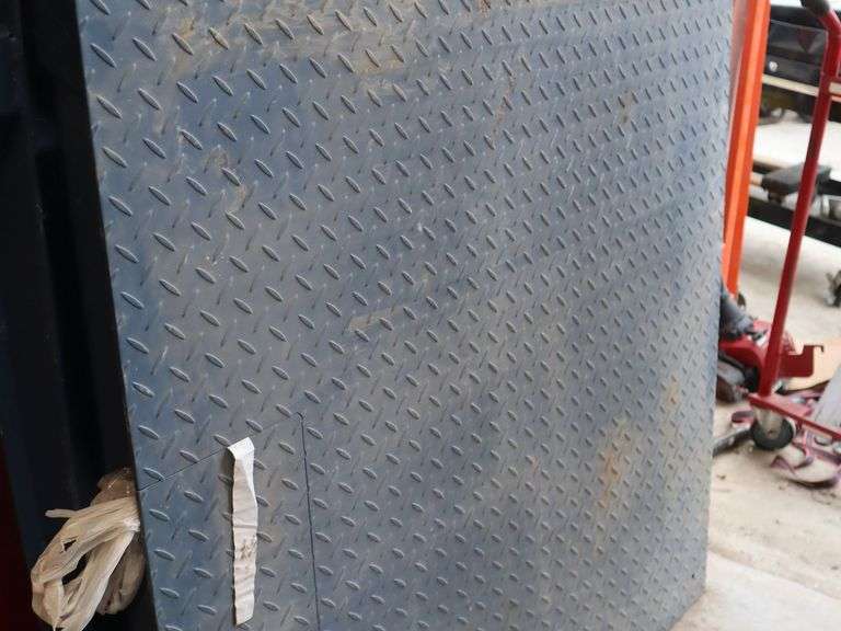 INDIANA SCALE COMPANY INC LOCOSC MODEL LP7620 DIGITAL SCALE - Auction ...