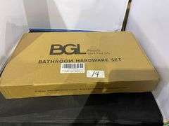 BGL bathroom hardware set - Auction HUB Texas
