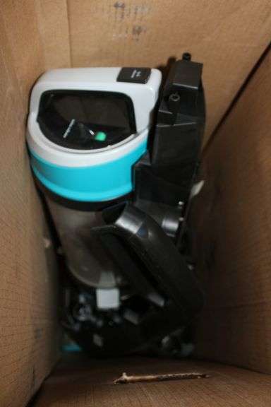 Bissell 2254 Cleanview Swivel Rewind Pet Upright Bagless Vacuum ...