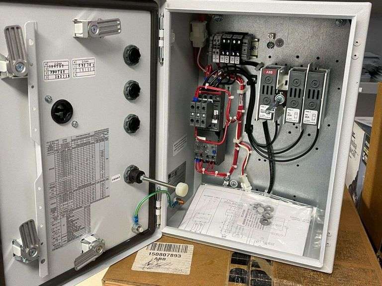 NEW ABB AF121F2-2E11 250V 3 PHASE ELECTRICAL ENCLOSURE RETAILS FOR $750 ...
