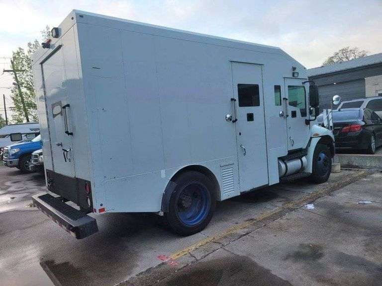 2012 INTERNATIONAL ARMORED VEHICLE - Auction HUB Texas