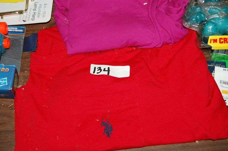 POLO MEN T-SHIRT (L) - Auction HUB Texas