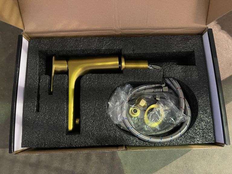 BATHROOM FAUCET KIT - Auction HUB Texas