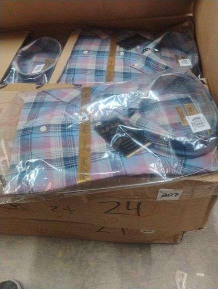 Roundtree & Yorke Gold Label Perfect Performance Plaid Sport Shirt. A ...