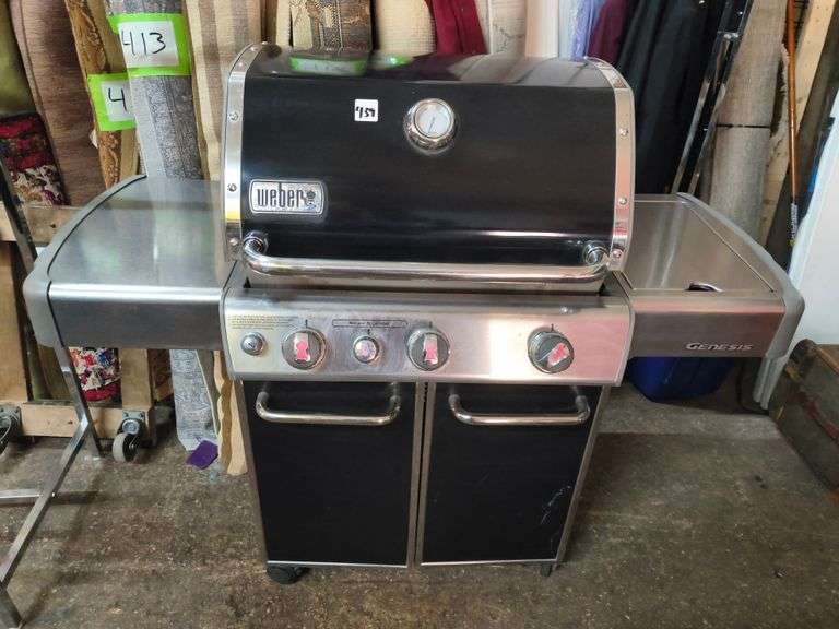 Weber Genesis E-330 Gas Grill. A versatile three-burner gas grill ...
