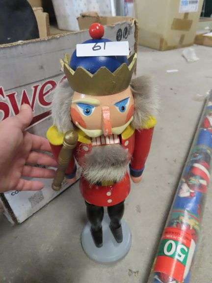 VINTAGE NUTCRACKER WORKS PERFECTLY - Auction HUB Texas