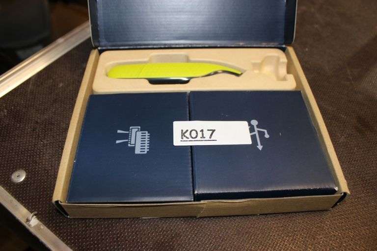 Philips Norelco Oneblade 360 Face Hybrid Electric Beard Trimmer Qp2724 ...