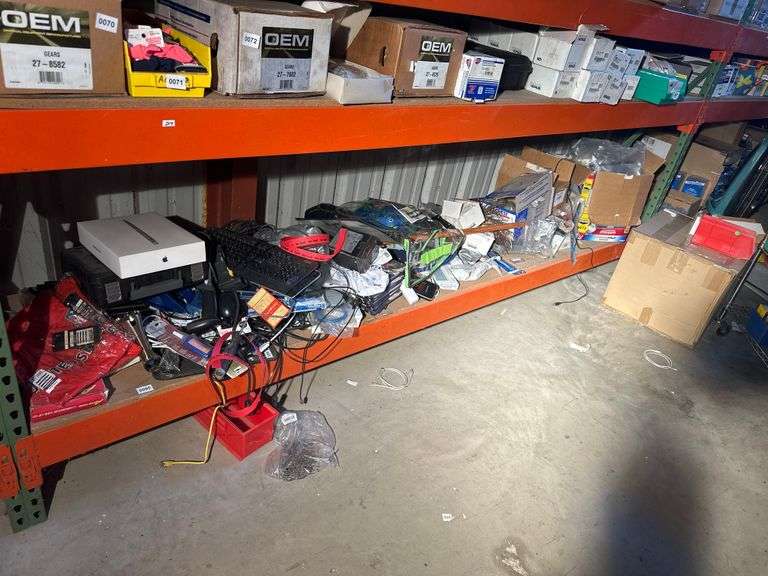 HUGE ENTIRE SHELF OVER 100 ITEMS all one money - Auction HUB Texas