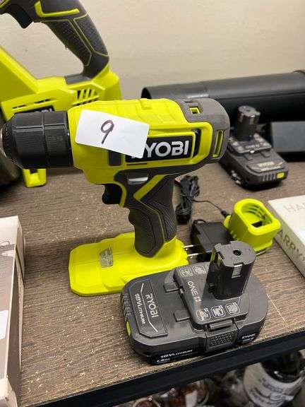 RYOBI PCL201 DRILL GUN WITH BATTERY AND CHARGER tested and working ...